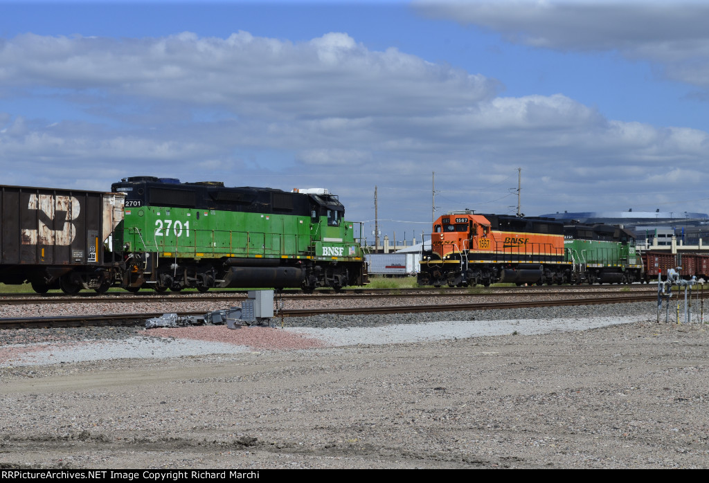 BNSF 1567